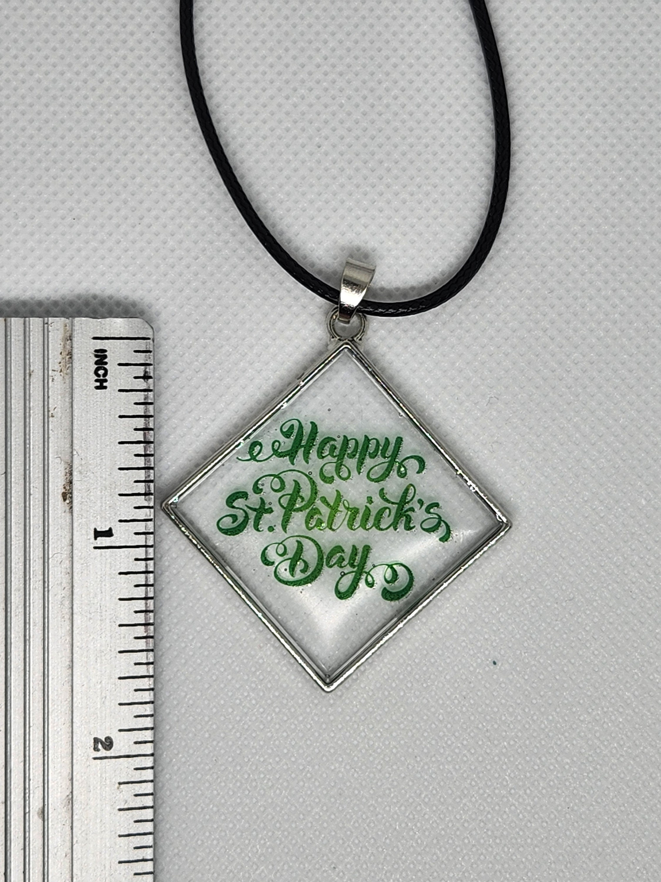 St. Patrick's Day Necklace, Unisex - Etsy