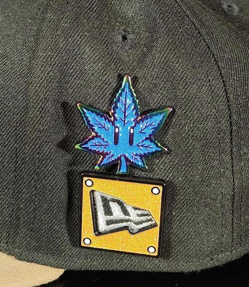 Mario Style Box NE Frame Pin - Etsy