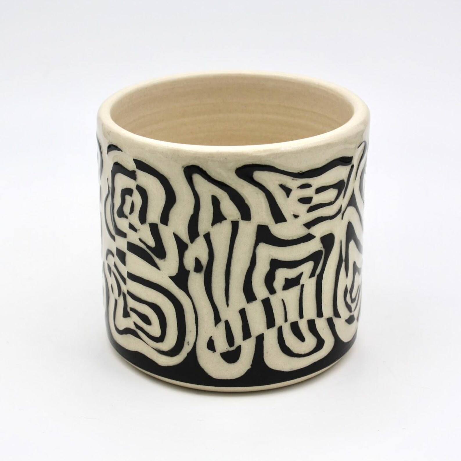 Optical Illusion/squiggle Mug, Sgraffito Carved Black and White Mug ...