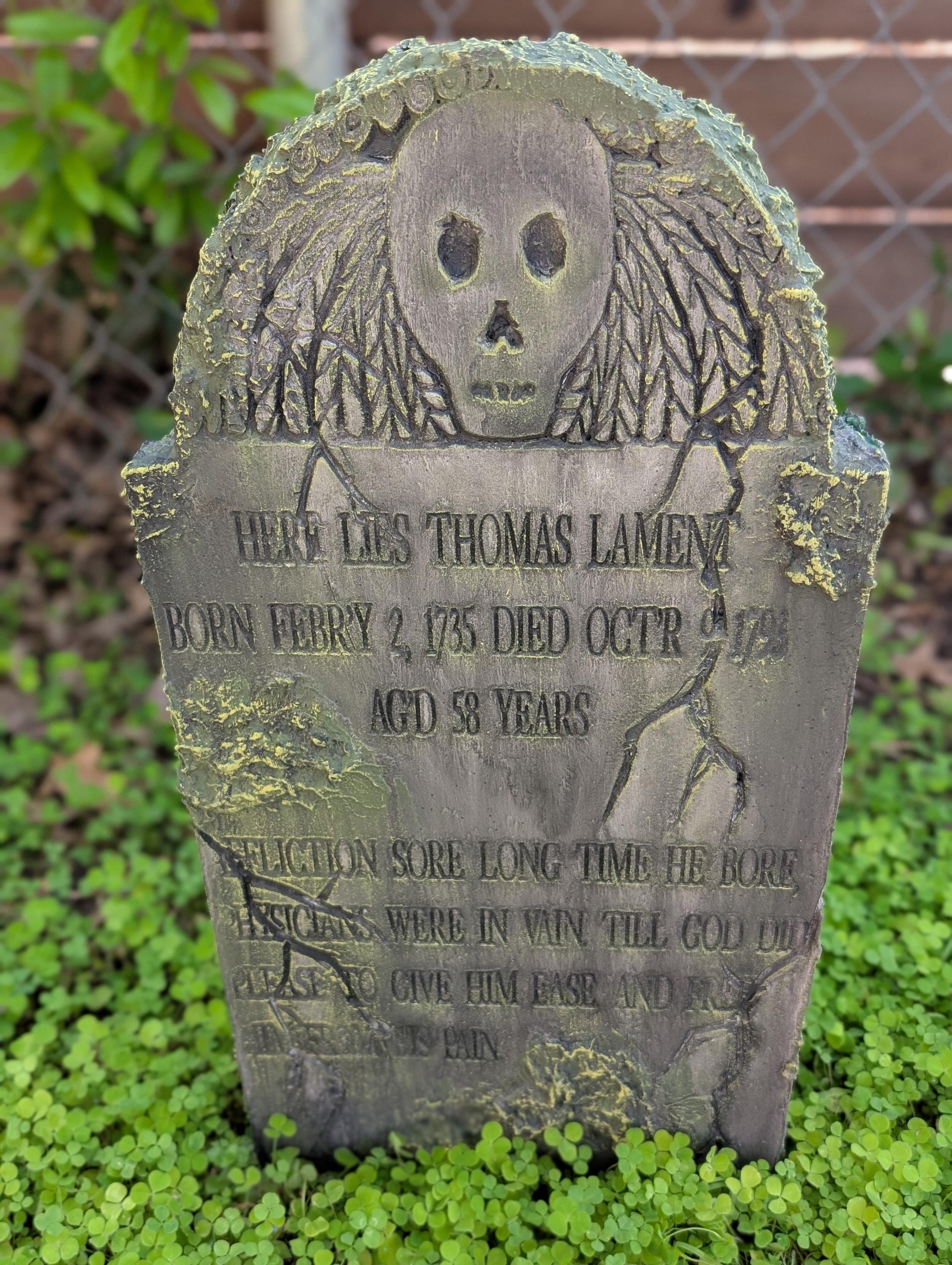 Cracked Colonial Winged Skull Gravestone – Custom Name & Faux Moss ...
