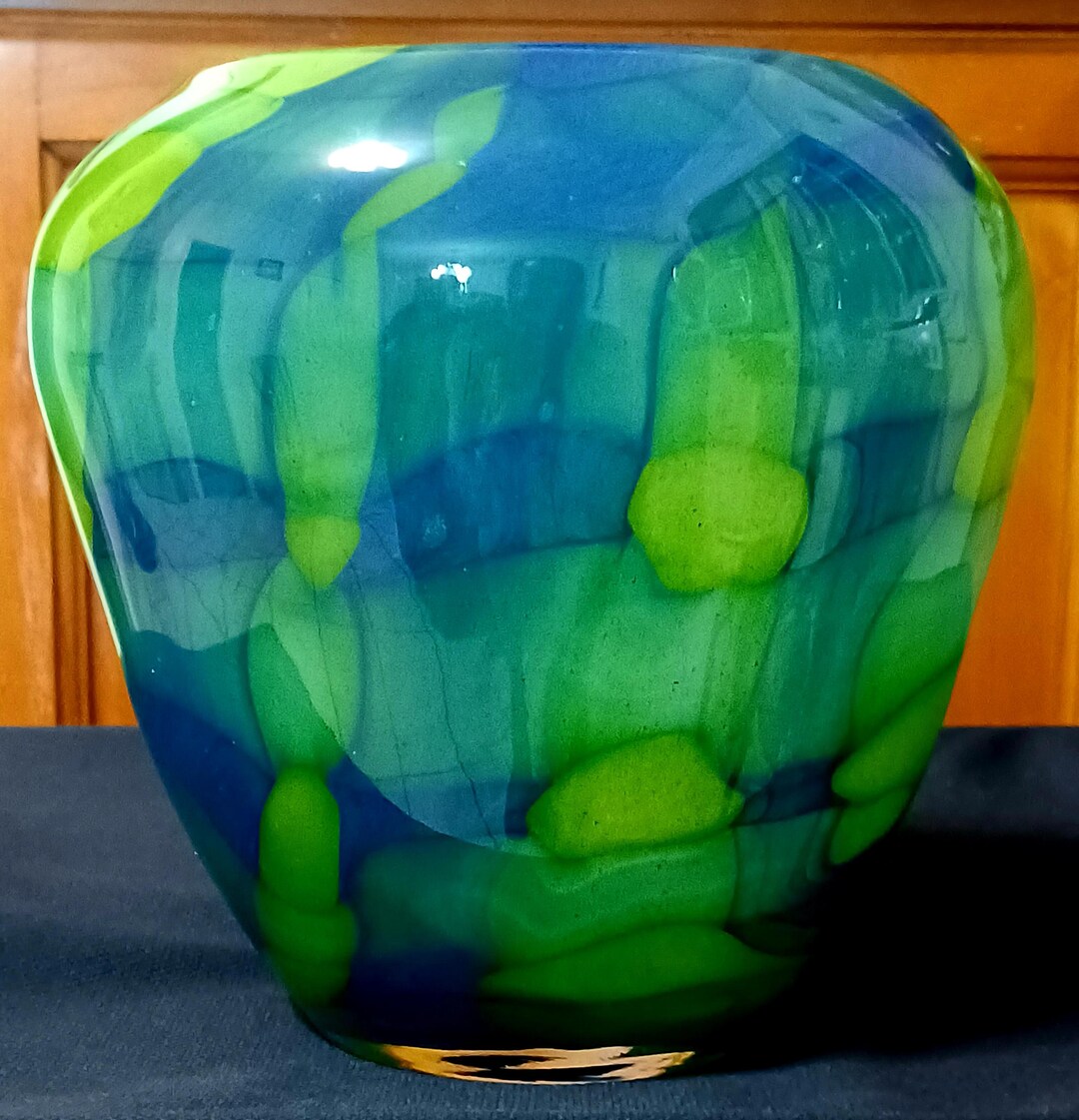 Toyo Sasaki Crystal Vase Oval Green Blue Abstract Pattern High Gloss ...