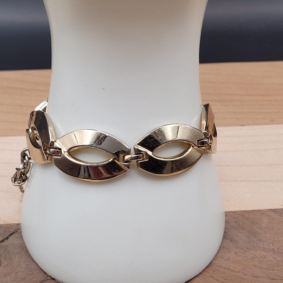 Vintage Monet Gold Toned Tank Style Oval Link Bracelet - Etsy