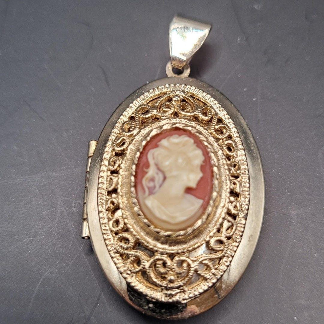 Vintage Cameo Locket Pendant Gold Tone Filigree Oval, Lady's Profile, 2 ...