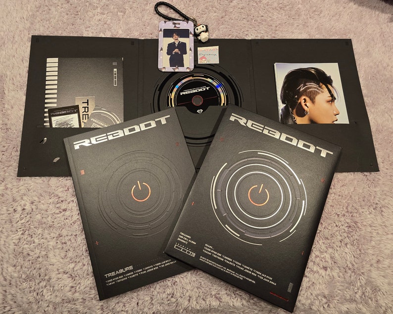 Official K-pop Albums (inclusions May Vary - See Description) - Etsy