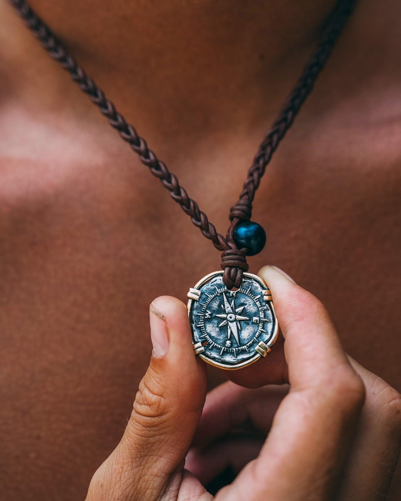 Compass Coin (gold Bracket) - Etsy