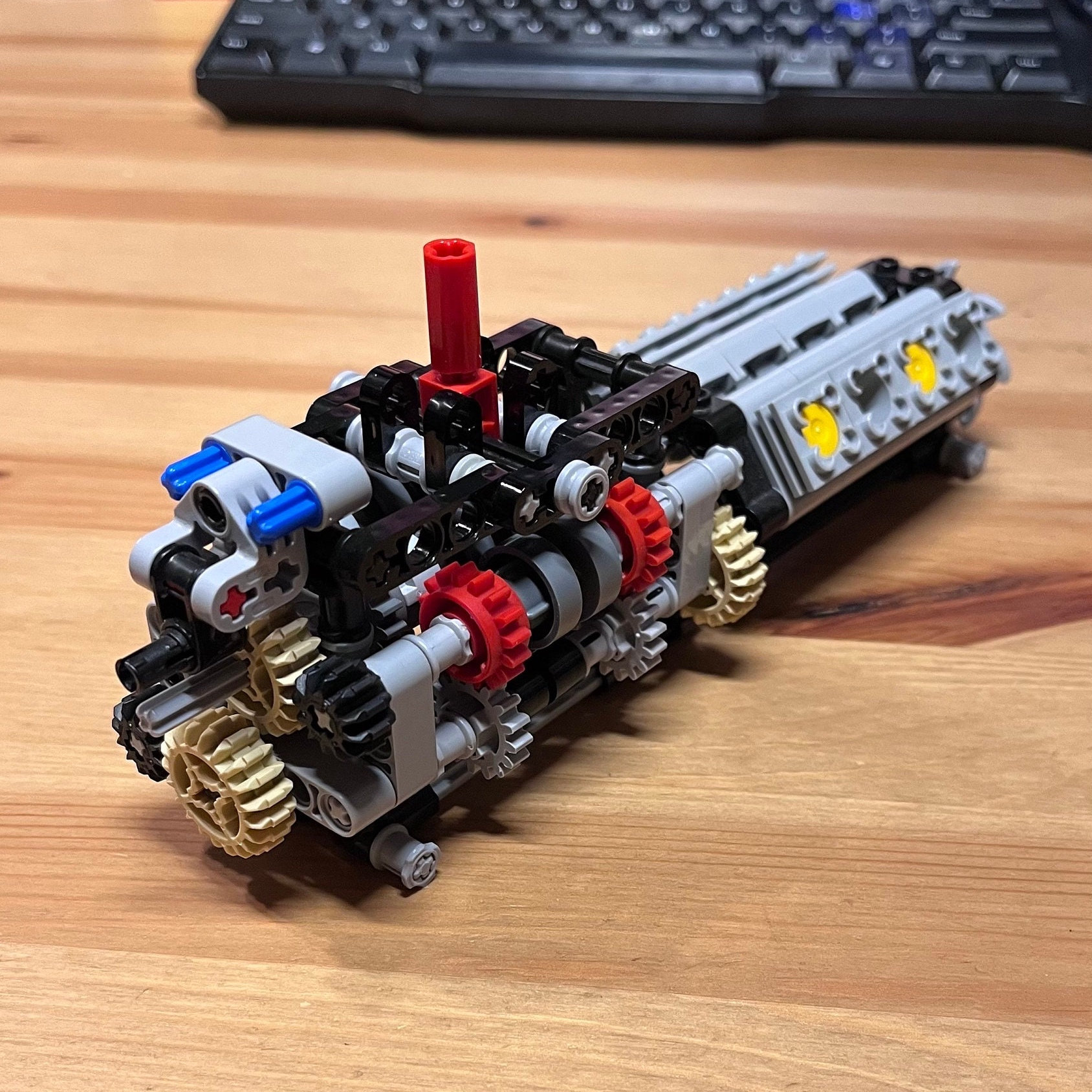 Lego 6 Speed Transmission Gearbox With V8 Engine, Lego Transmission ...