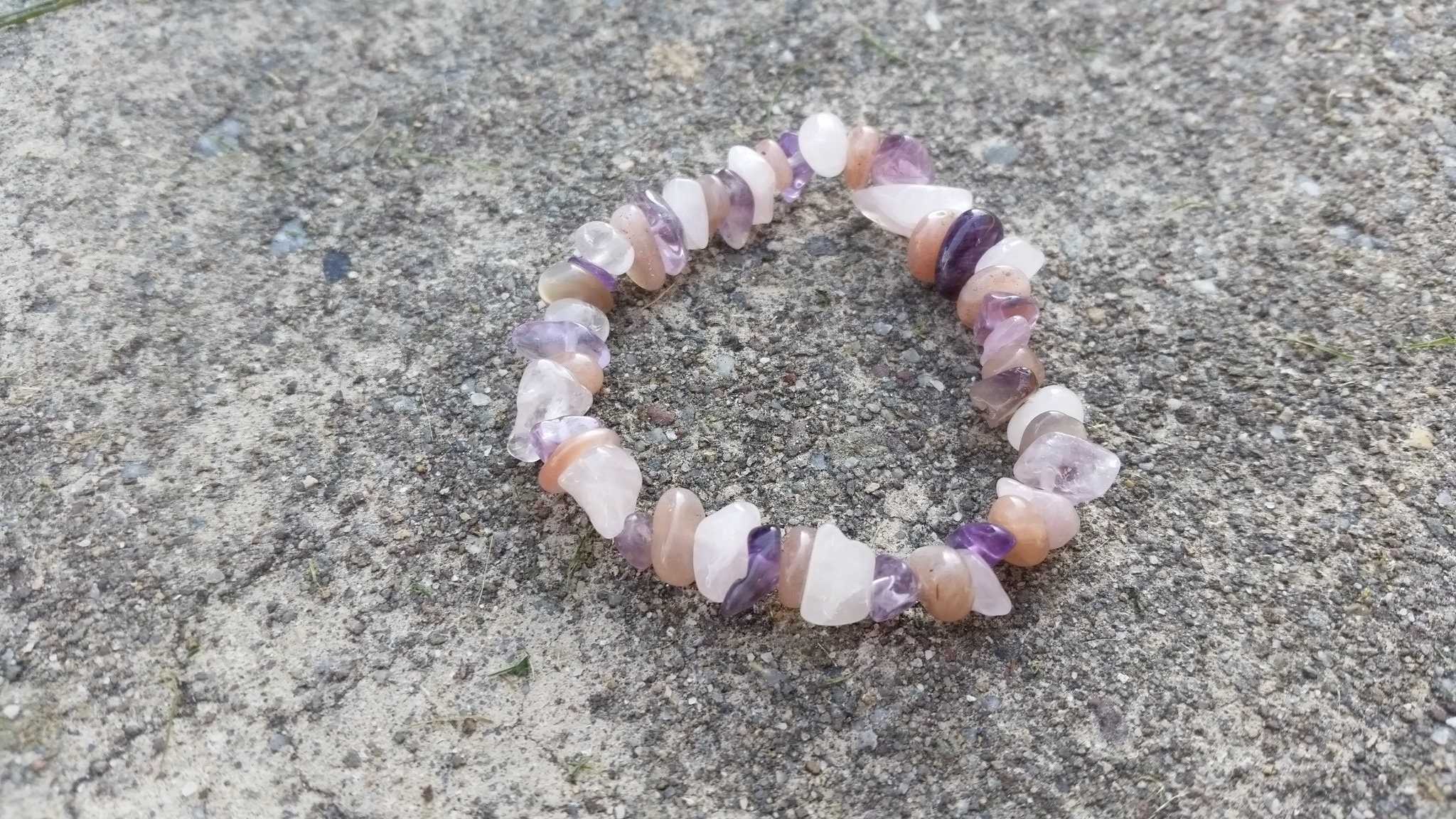 Happiness: Amethyst, Sunstone, Rose Quartz Crystal Chip Stretch ...