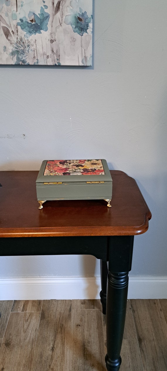 Keepsake Box Green Floral - Gem