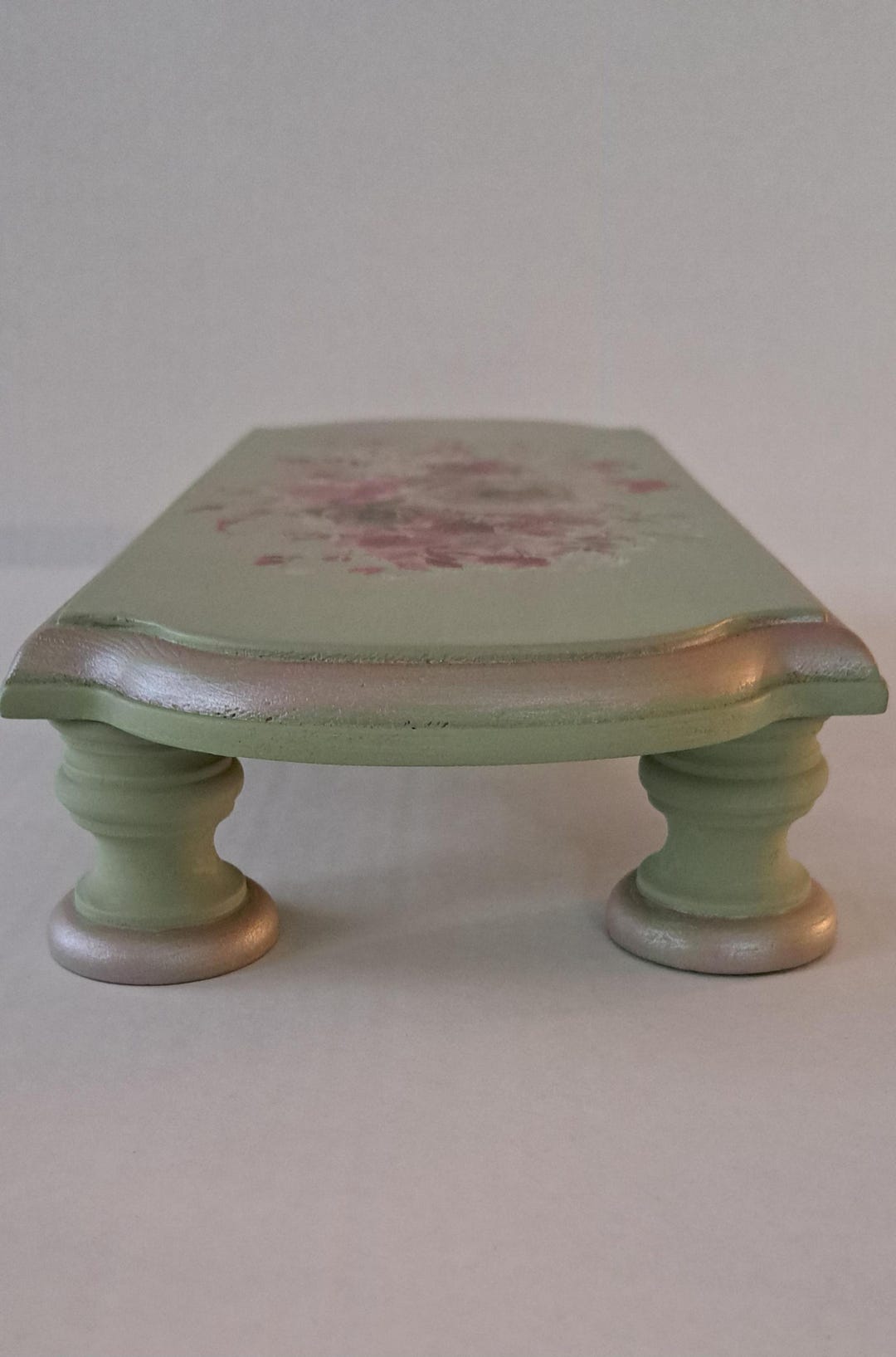 Sage Green/floral Riser - Etsy