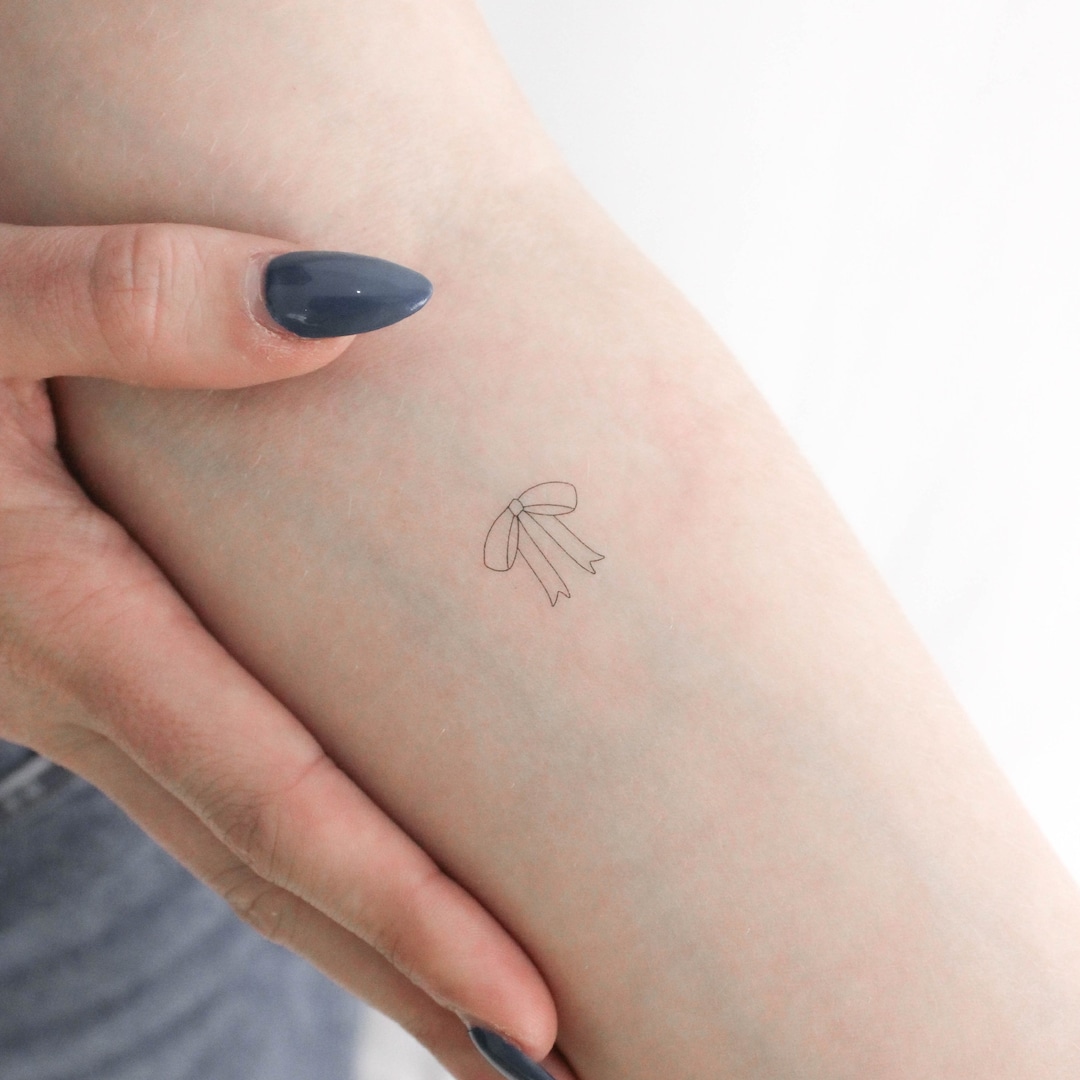 Small Fine Line Bow Temporary Tattoo (set of 3) - Etsy