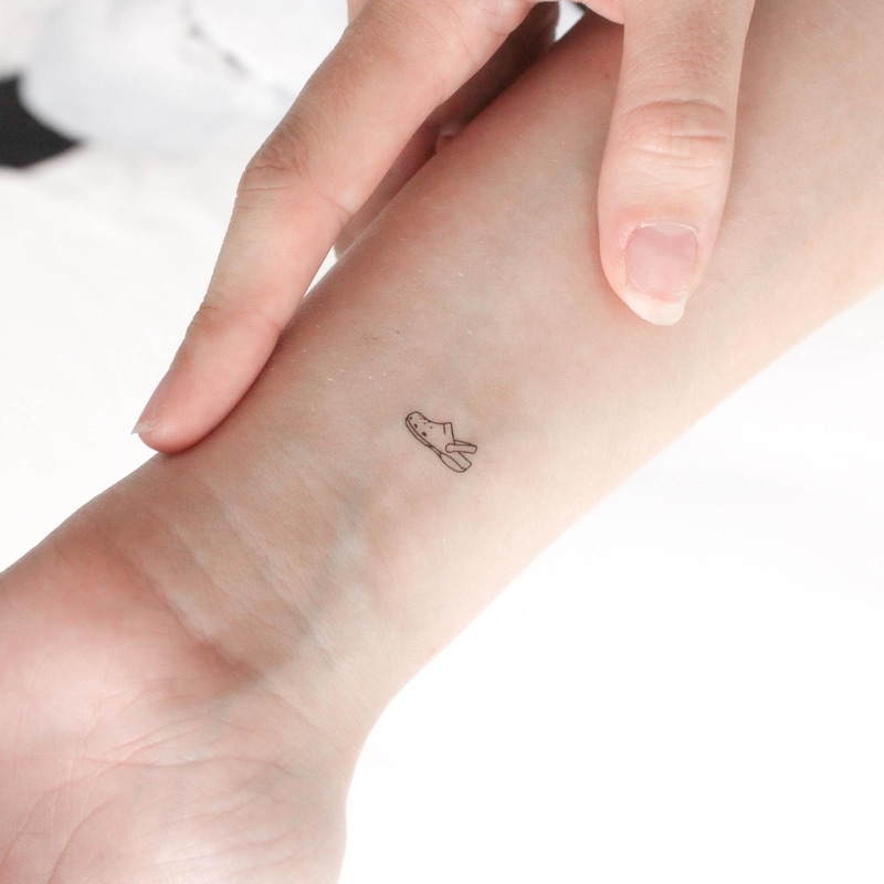 Toe Tattoo - Etsy