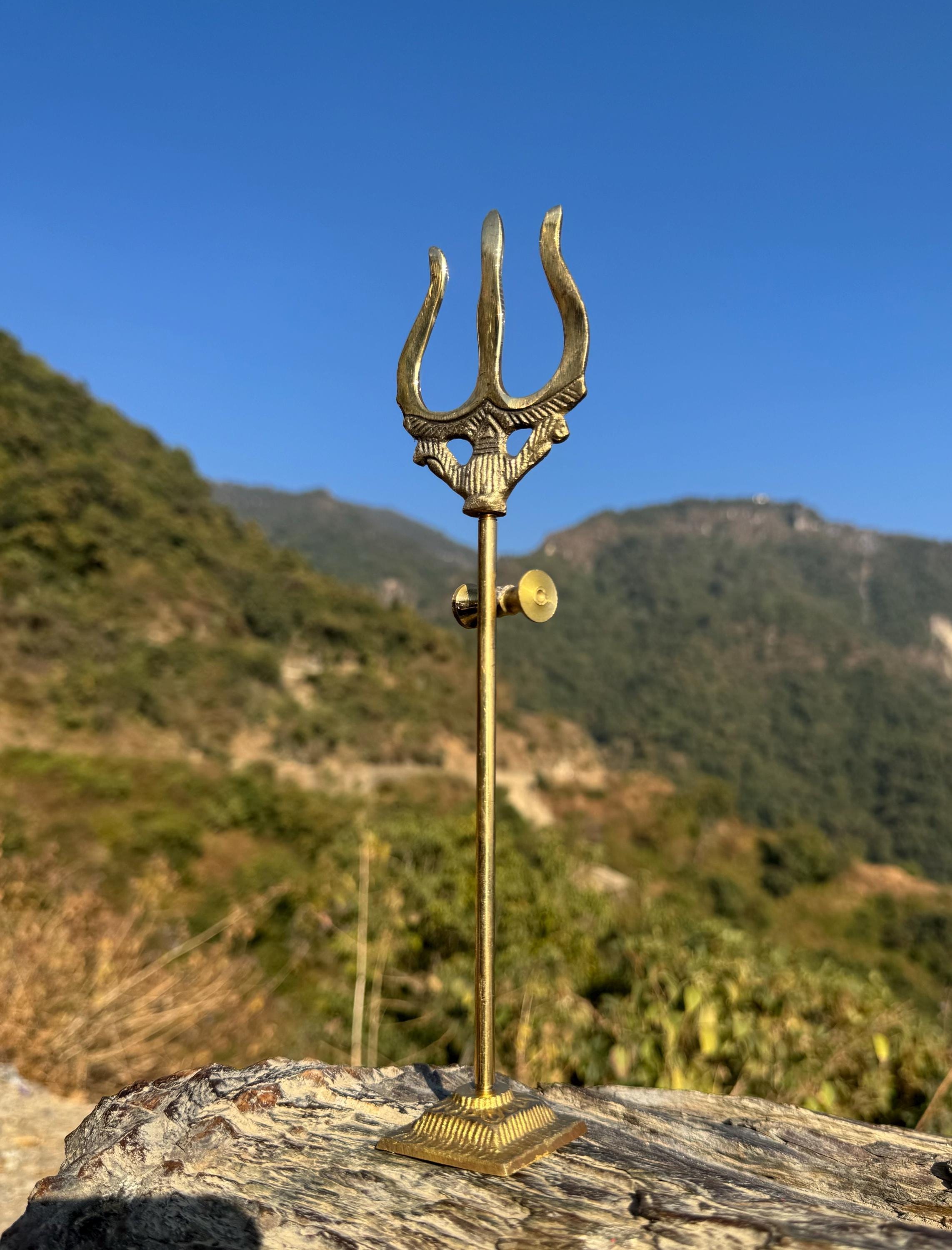 Standing Trishul of Lord Shiva: A Powerful Symbol of Strength ...