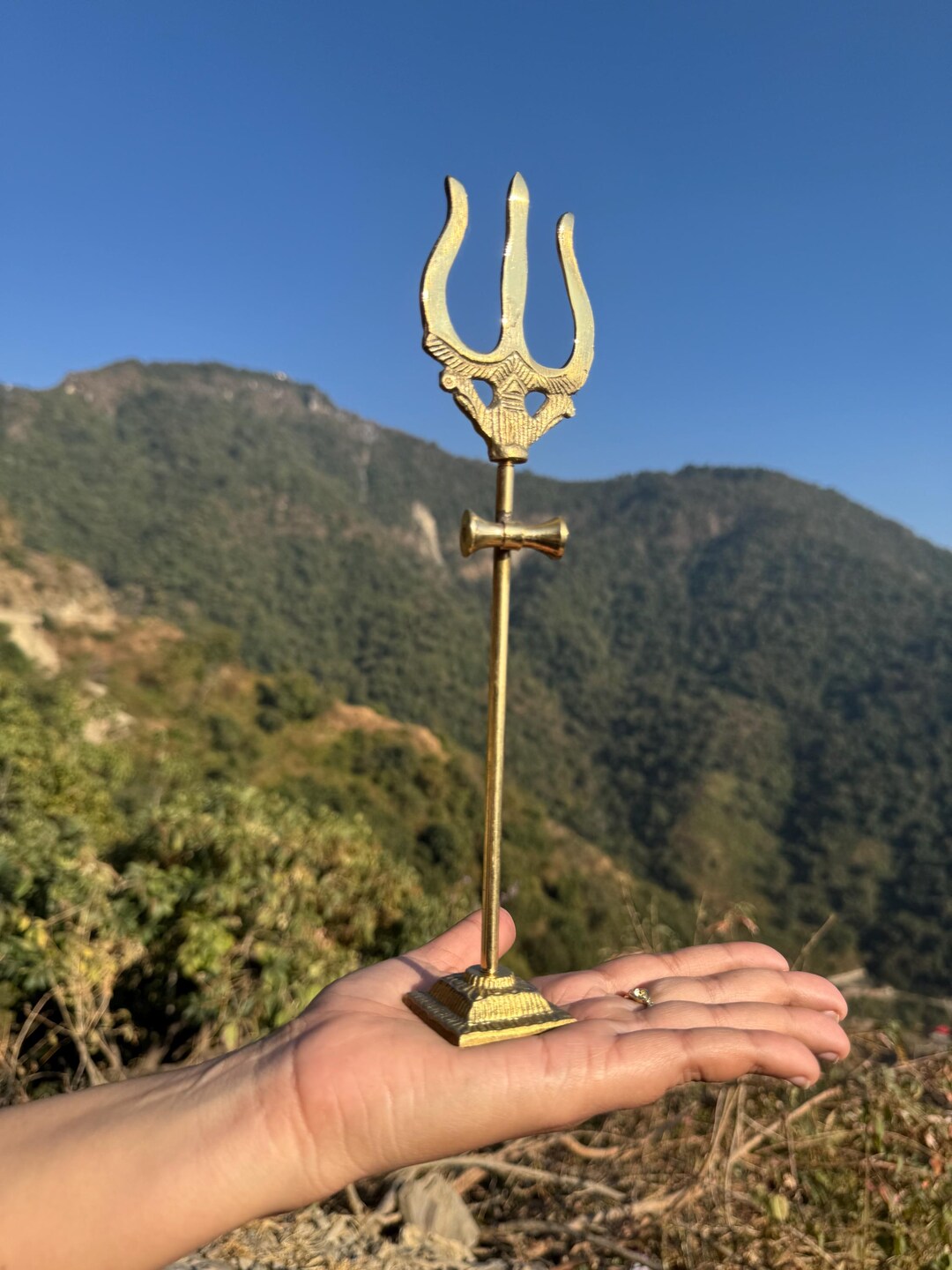 Standing Trishul of Lord Shiva: A Powerful Symbol of Strength ...