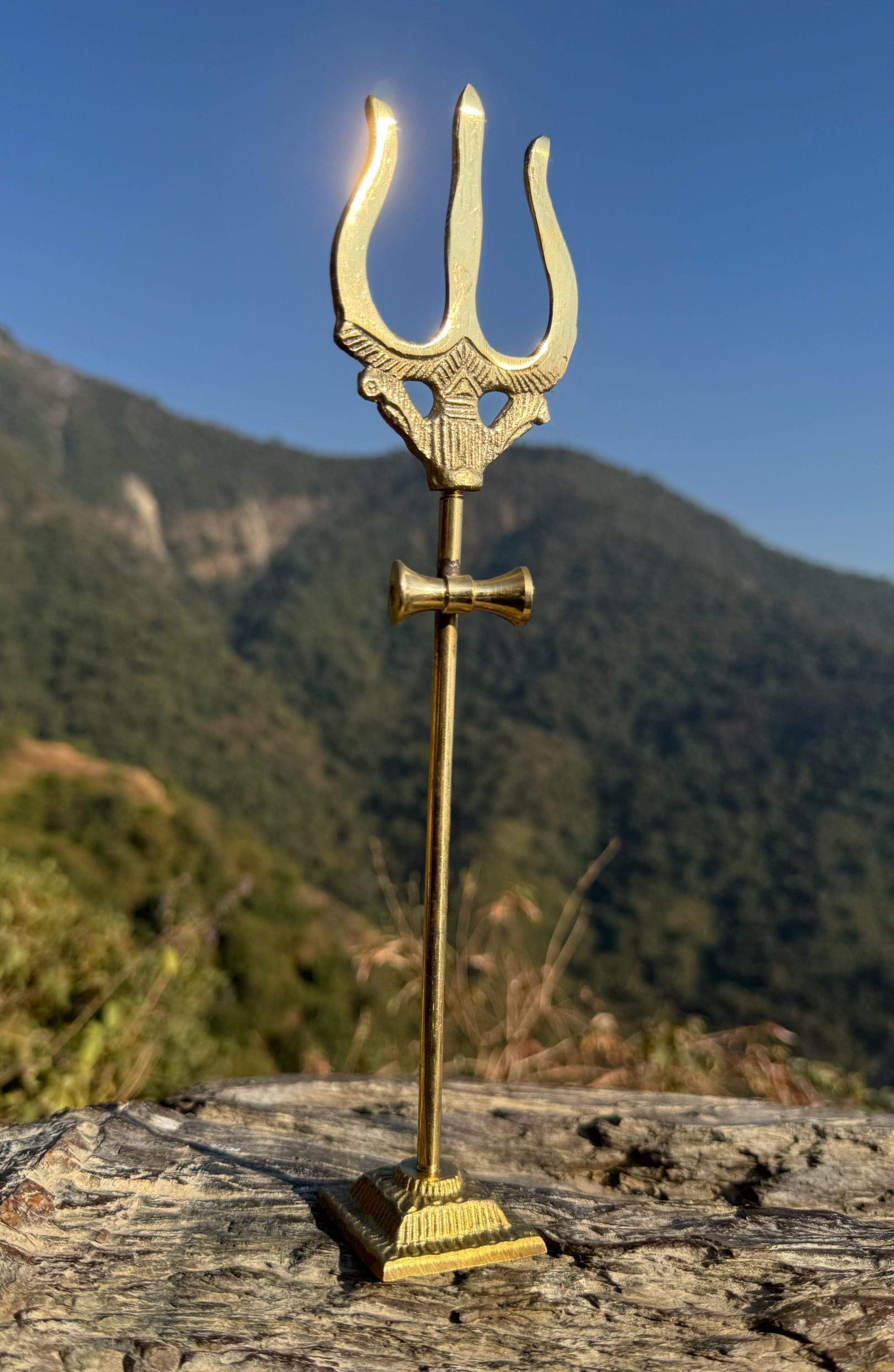 Standing Trishul of Lord Shiva: A Powerful Symbol of Strength ...