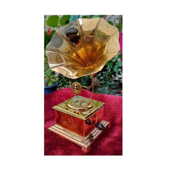 Antique Record Player - Etsy