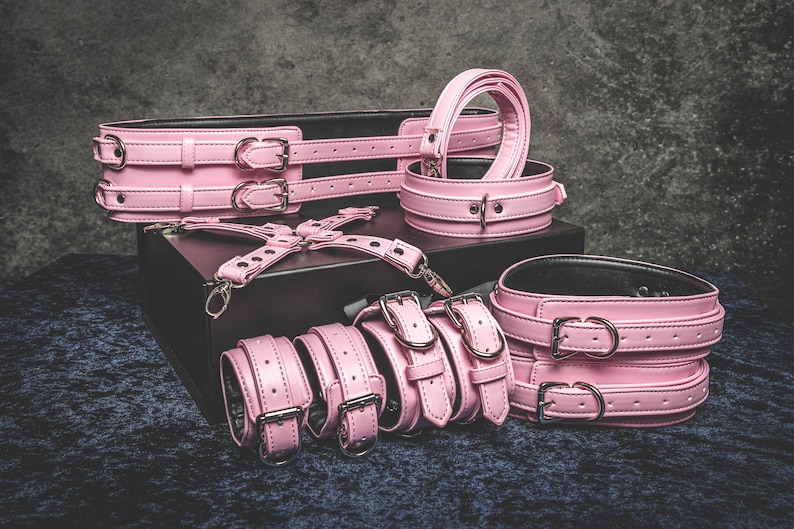 Bondage Restraint Set – Adjustable Wrist & Ankle Cuffs, Soft Padded, Beginner-friendly BDSM Kit ...