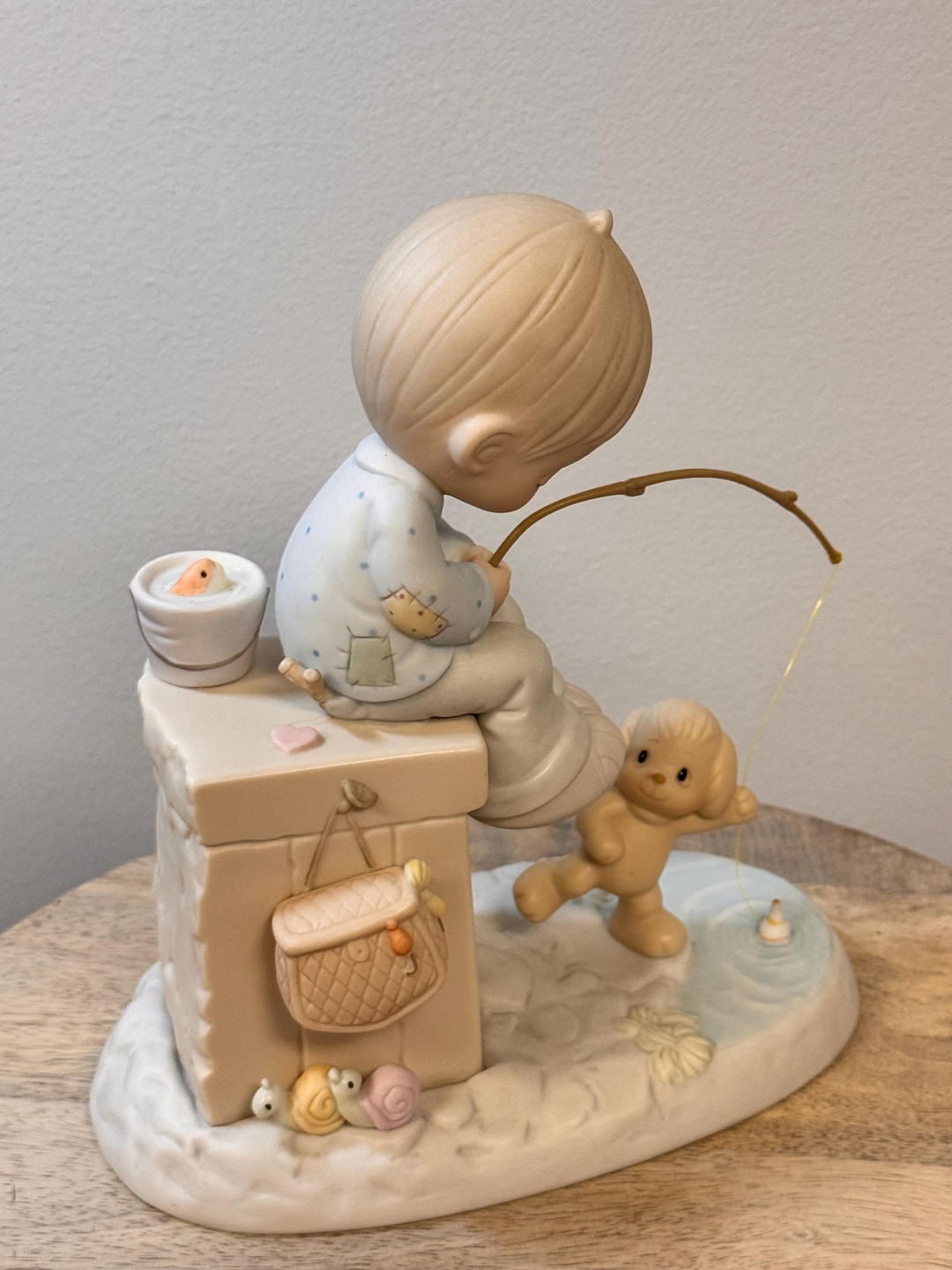 Vintage 1988 Precious Moments Just A Line to Wish You A Happy Day ...