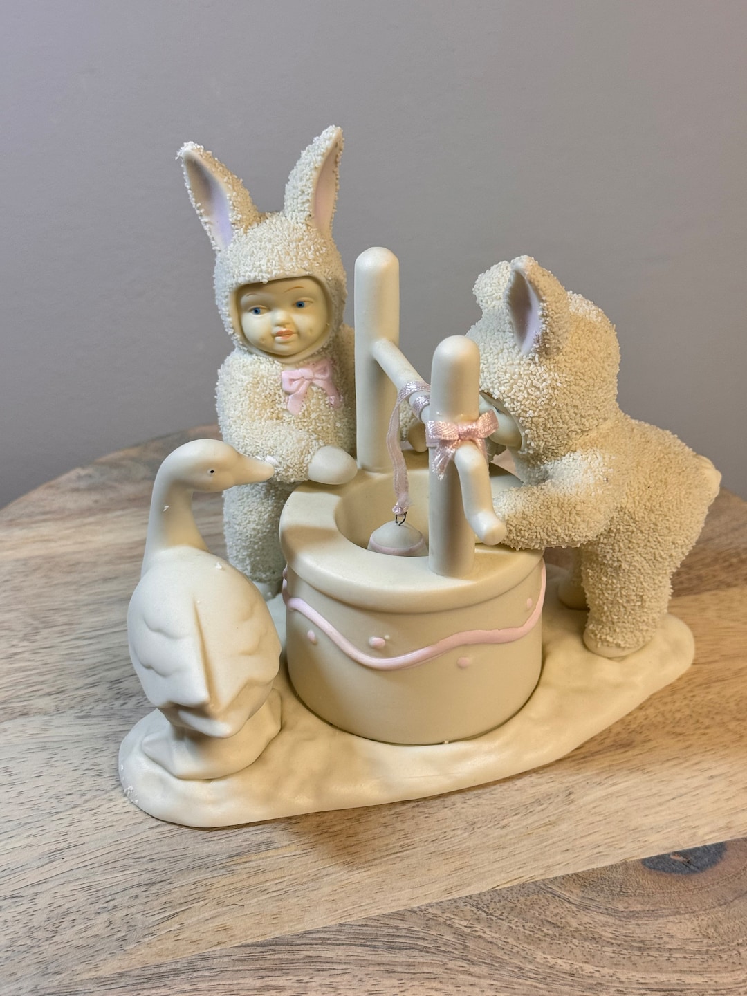 Vintage 1995 Enesco Snowbunnies/snowbabies Wishing You A Happy Easter ...