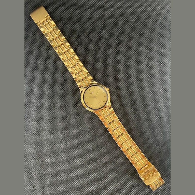 Vintage Citizen Quartz Men's Watch Original 1980s Rare From Collectionist Men's Wristwatch - Etsy