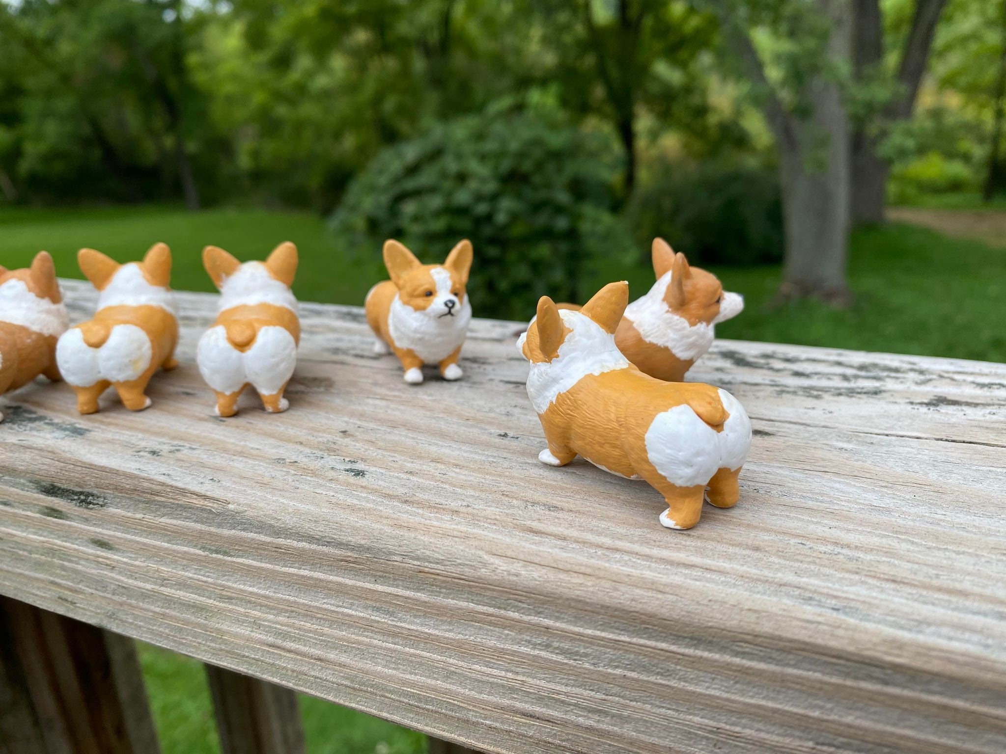Homemade Hand-painted 3D Printed Mini Corgis - Corgi Corps Connections ...