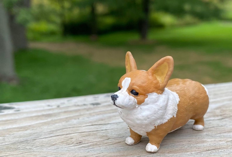 Homemade Hand-painted 3D Printed Mini Corgis - Corgi Corps Connections ...