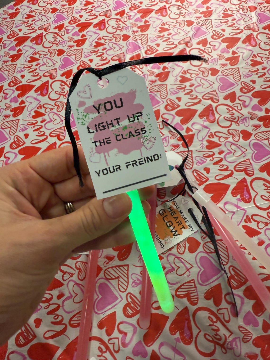Printable Glow Valentine's Day Tags. Kids School Printable Valentine's ...