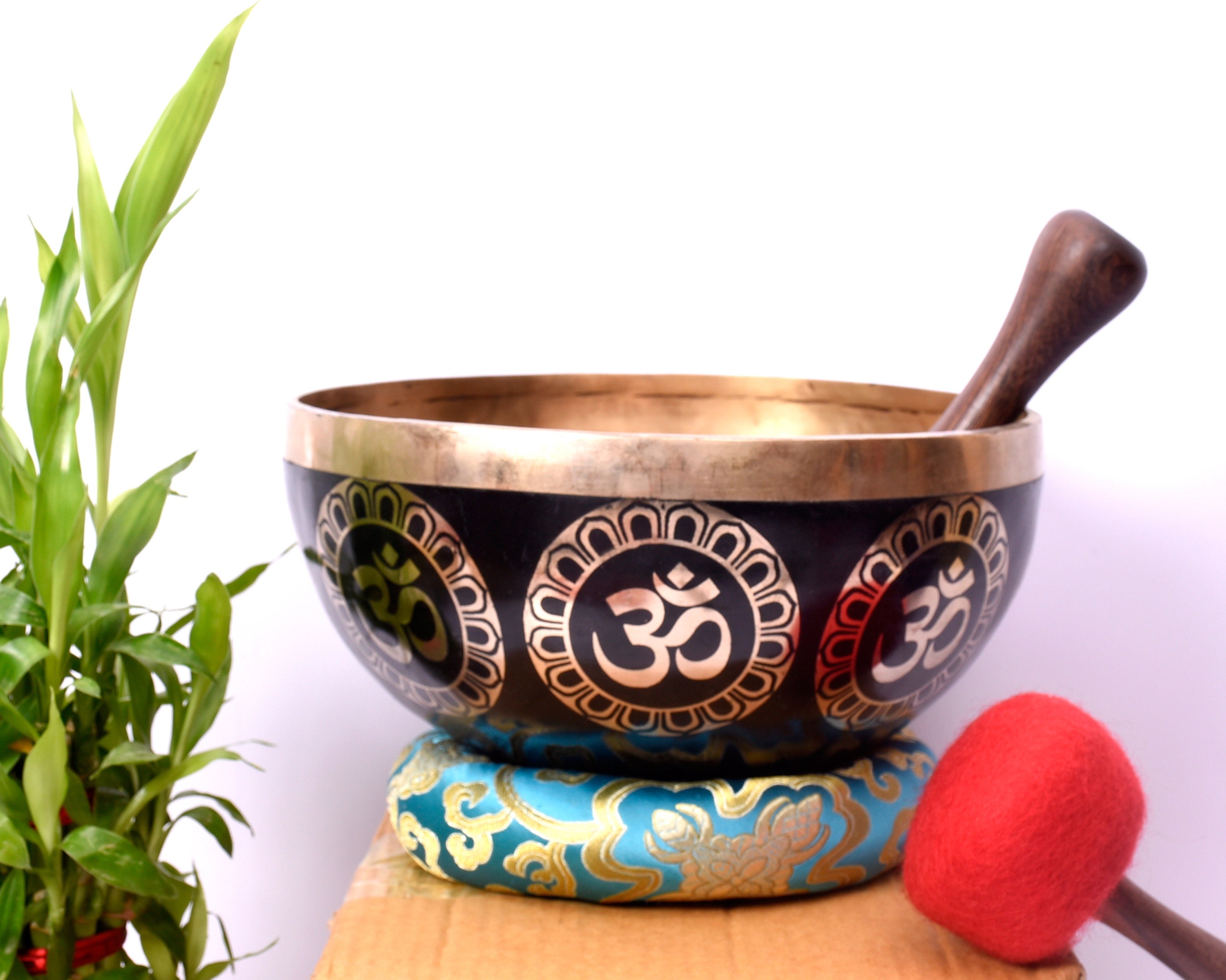 11 Inch Diameter Om Carved Singing Bowl Deep Relaxation Sound Bowl ...