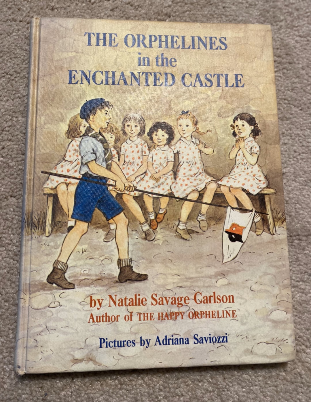 Vintage 1964 Book, the Orphelines in the Enchanted Castle - Etsy