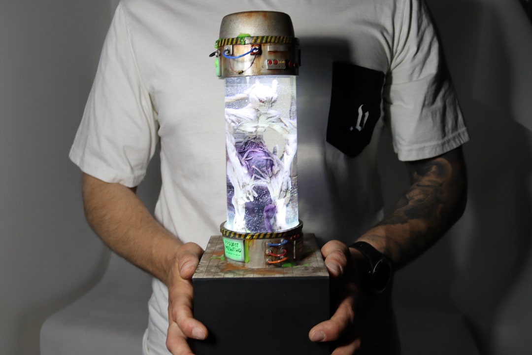 MEWTWO Diorama Made From Polymer Clay and Resin resin Lamp - Etsy