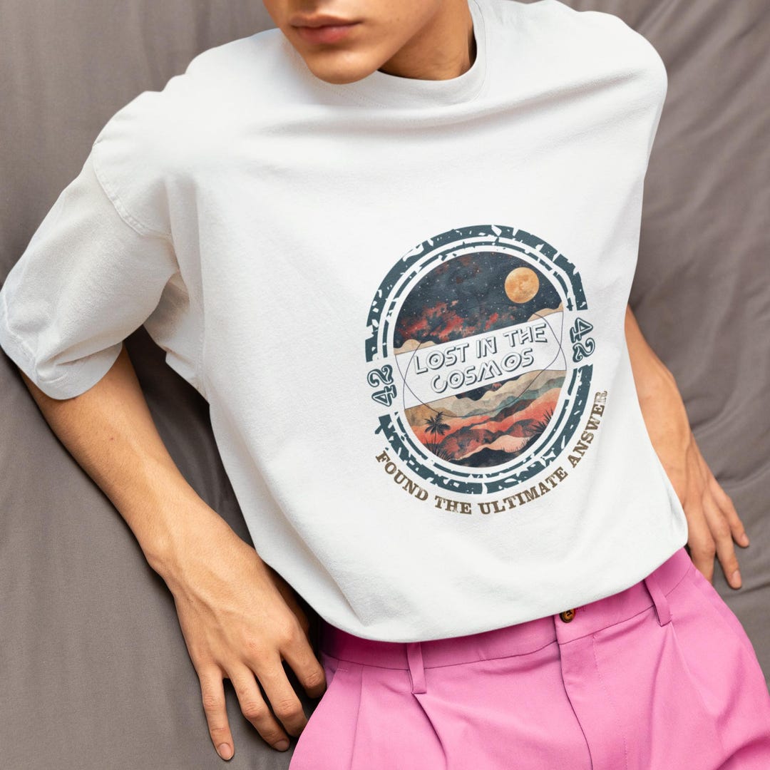 Lost in the Cosmos T-shirt, Sci-fi Space Aesthetic Tee, Geeky Oversized ...