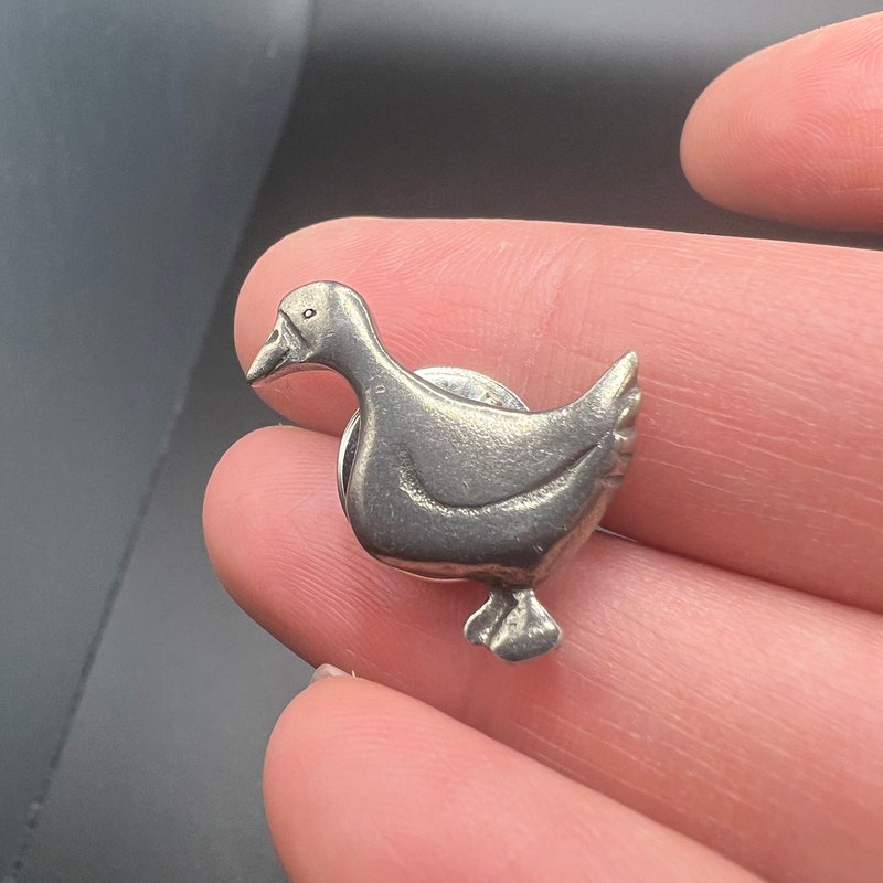 Duck Brooch - Etsy