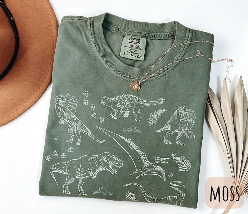 Dinosaur Vintage Style Shirt, Dinosaur World Tshirt, T-rex Dino Graphic ...