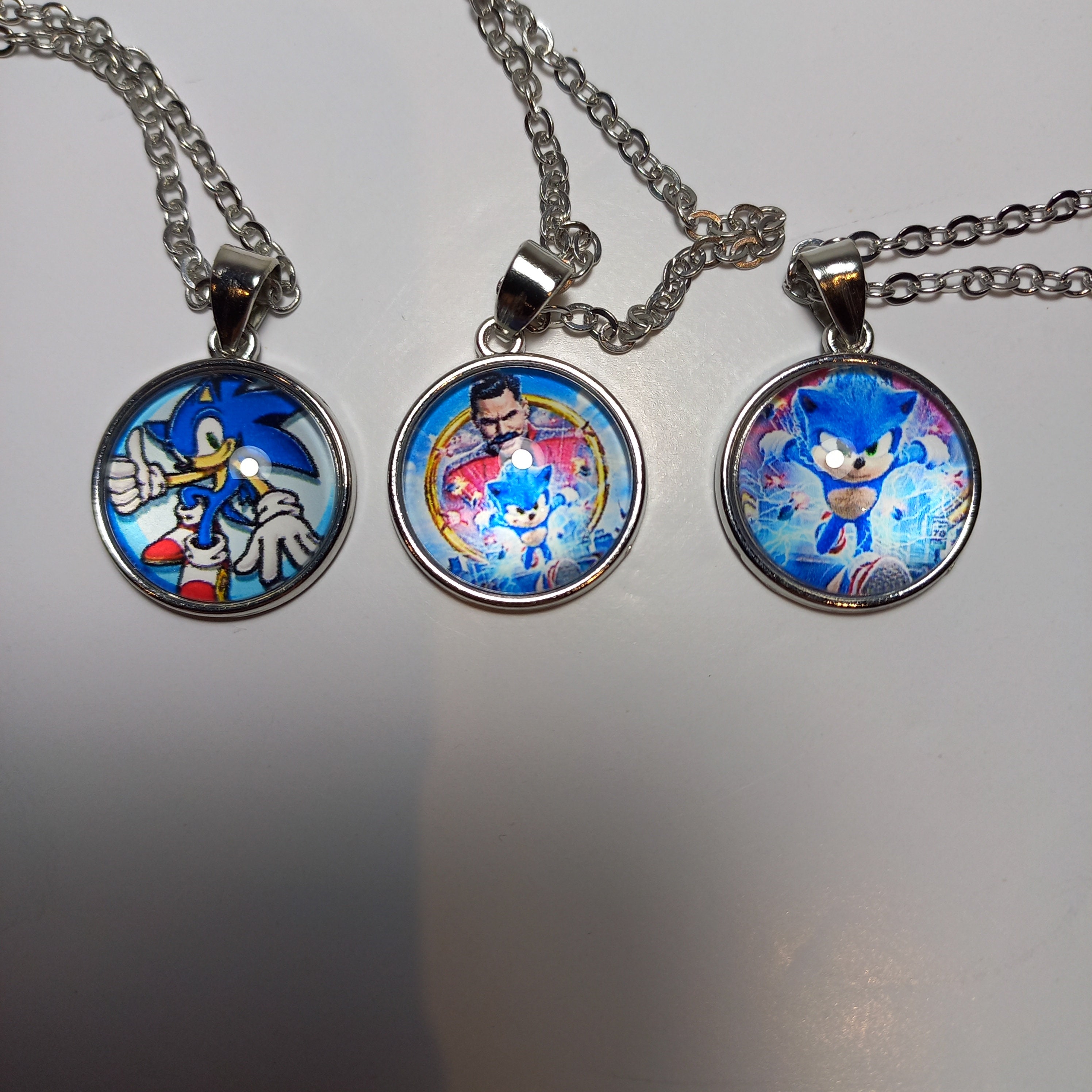 Sonic the Hedgehog 18mm. Lot of 3 Three Necklaces/pendants. New ...