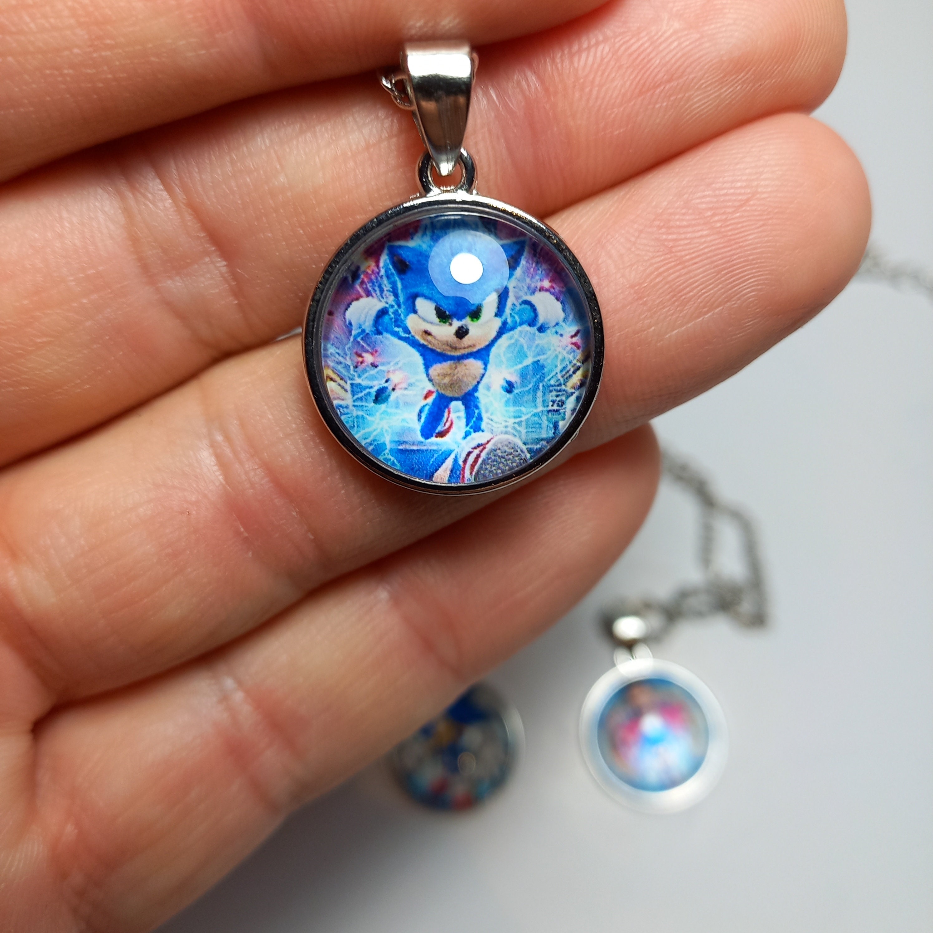 Sonic the Hedgehog 18mm. Lot of 3 Three Necklaces/pendants. New ...