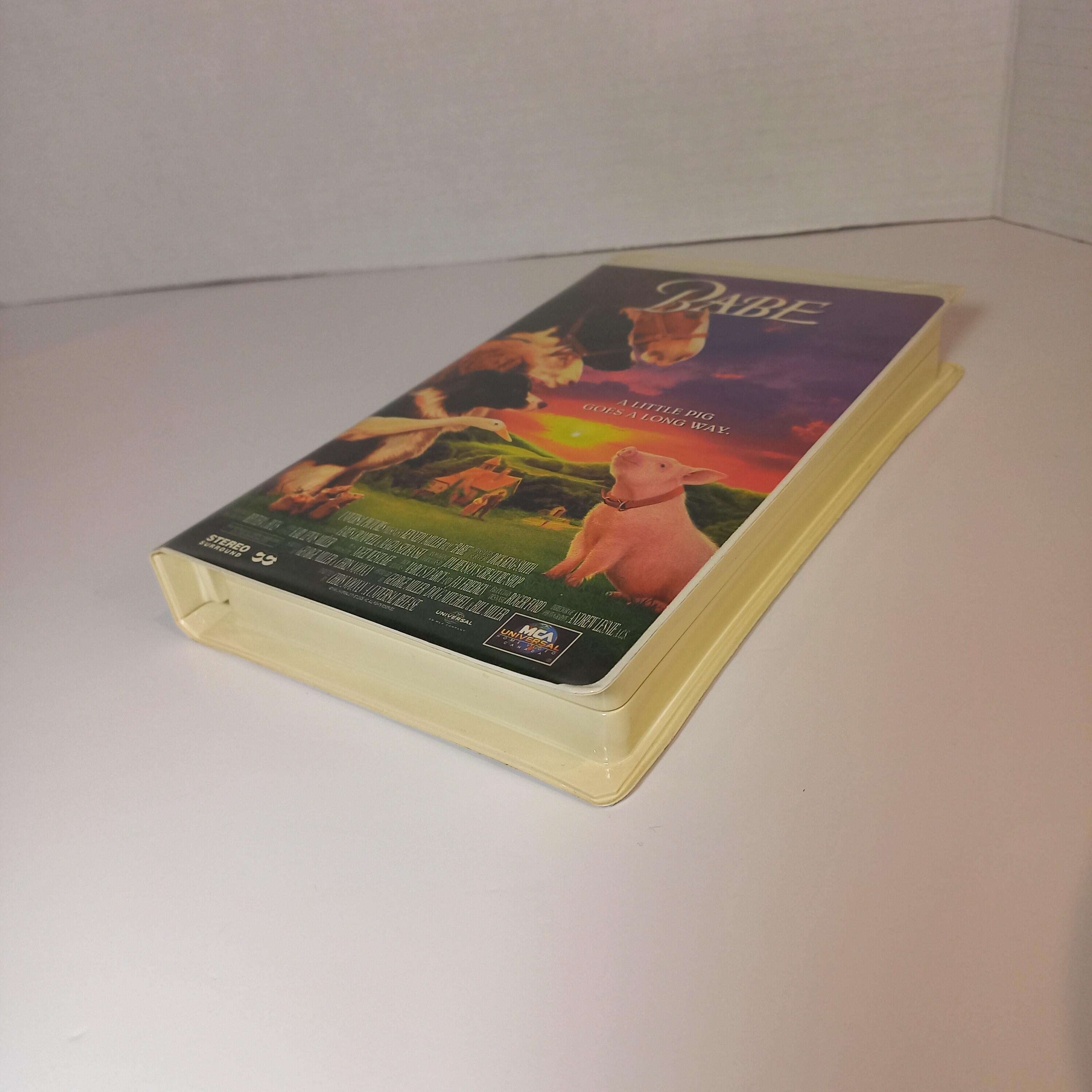 Babe (VHS, 1995/1996) Canadian Edition Collectible Classic. Fast ...