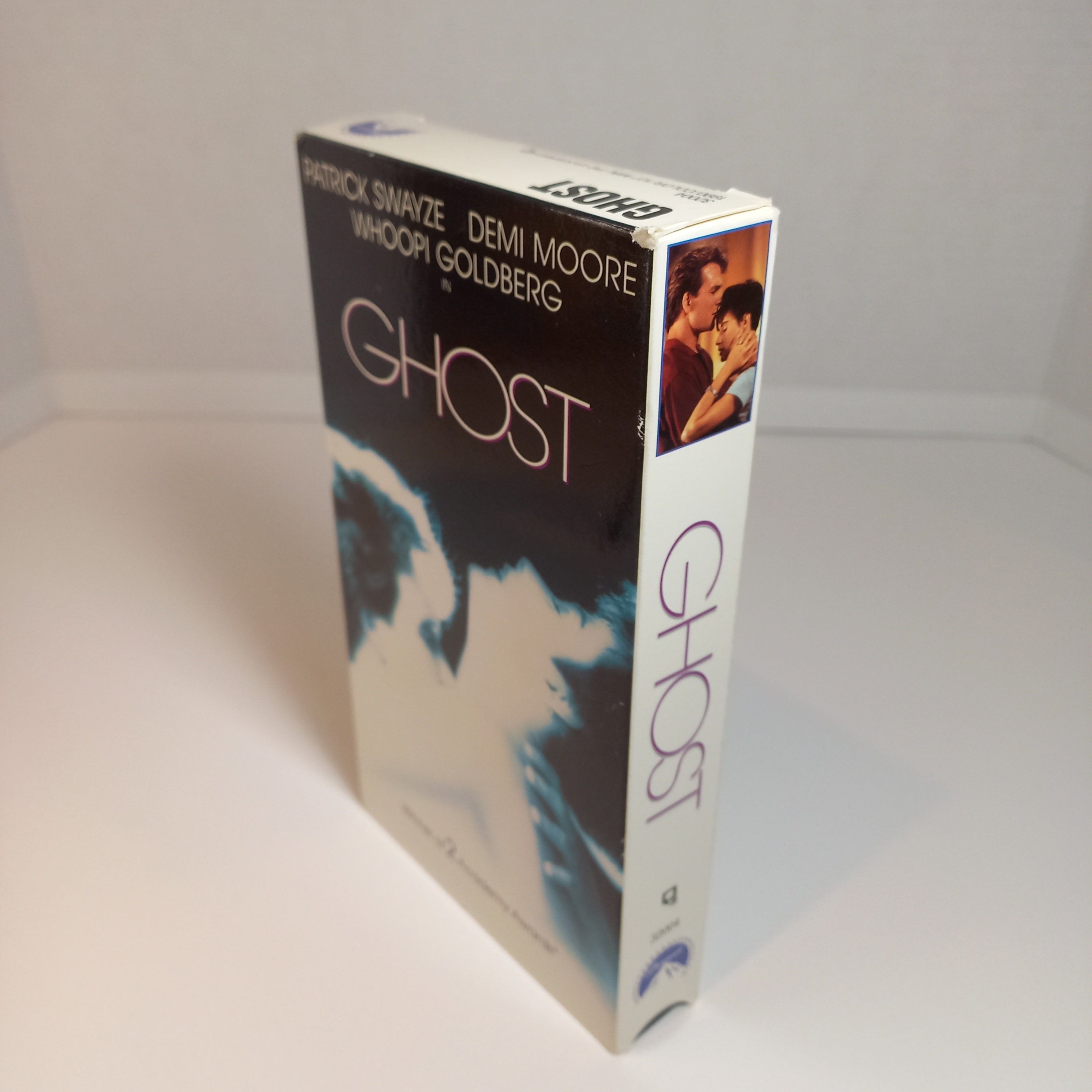 Ghost VHS Tape Patrick Swayze Demi Moore Whoopi Goldberg Pre-owned. VG ...