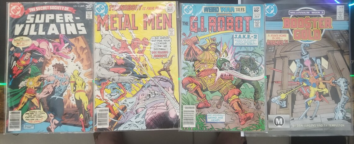 A Collection of Comics Lots: 4 Book DC Mix. YEARS-1976-1977-1981-1982 ...
