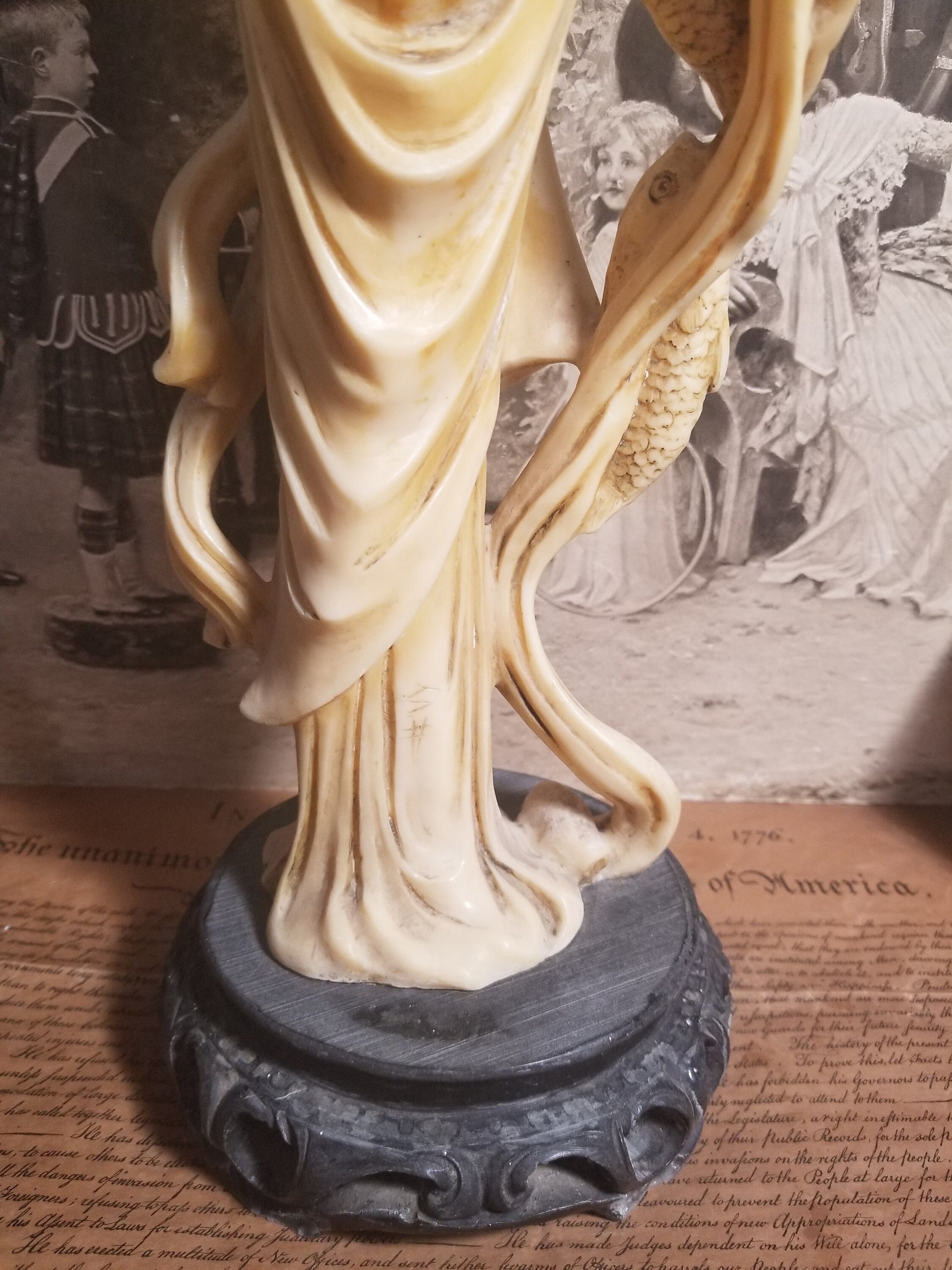 Vintage 1960 Decorative Ivorine Resin Japanese Geisha Lady Fish Statue ...