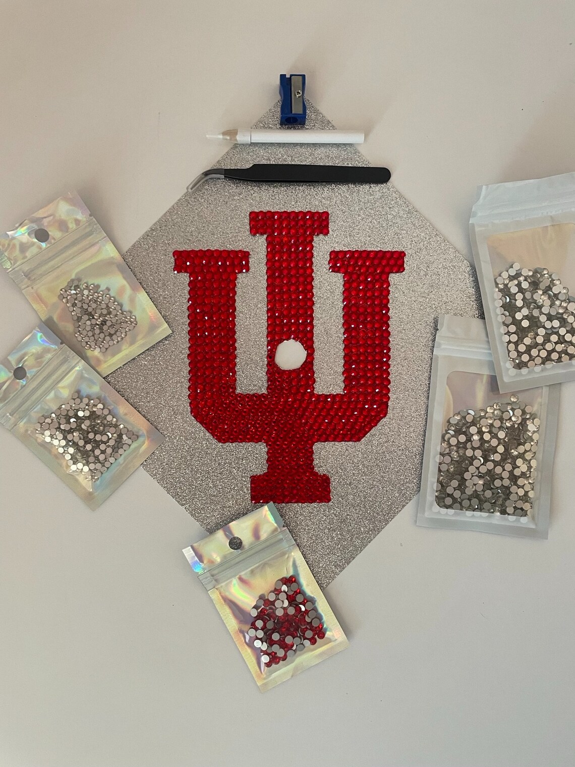 DELUXE Grad Cap Craft Kit, Bling DIY Crystal Graduation Cap Topper Kit ...