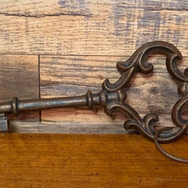 Iron Skeleton Key - Etsy