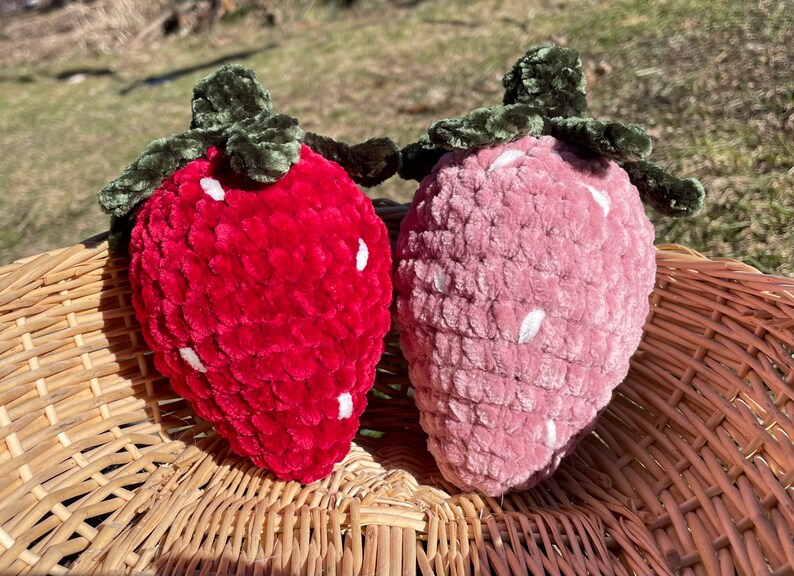 Crochet Strawberry Plushie Pattern - Etsy