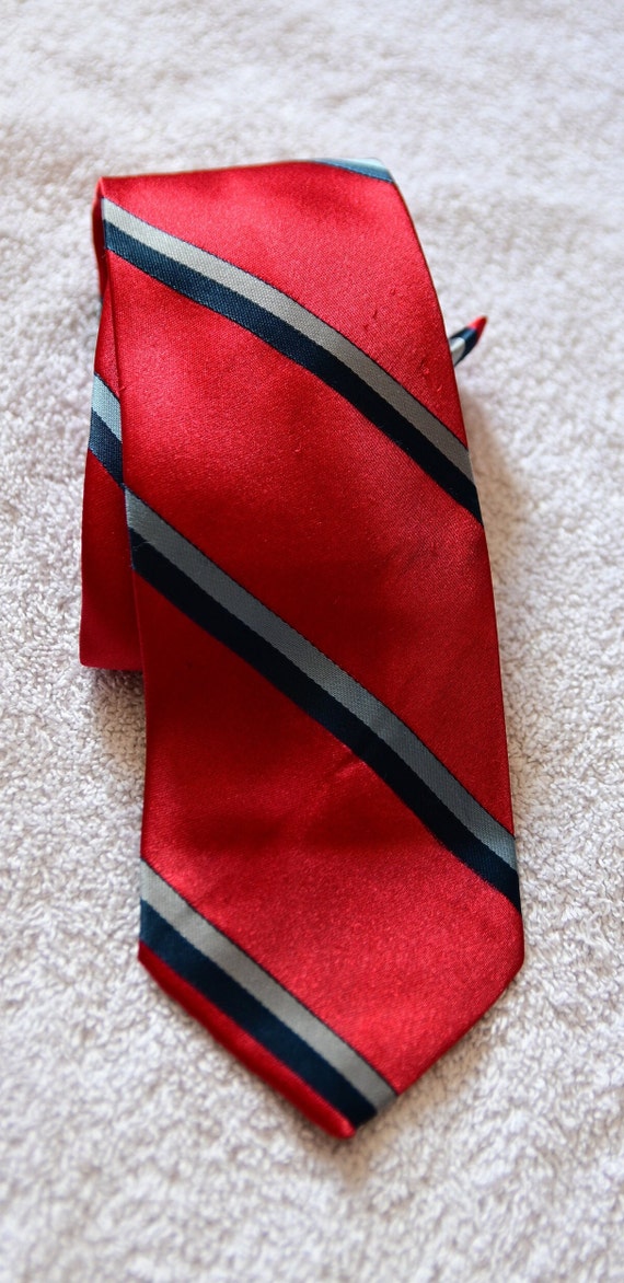 Vintage sears tie - - Gem Vintage sears tie - - Gem