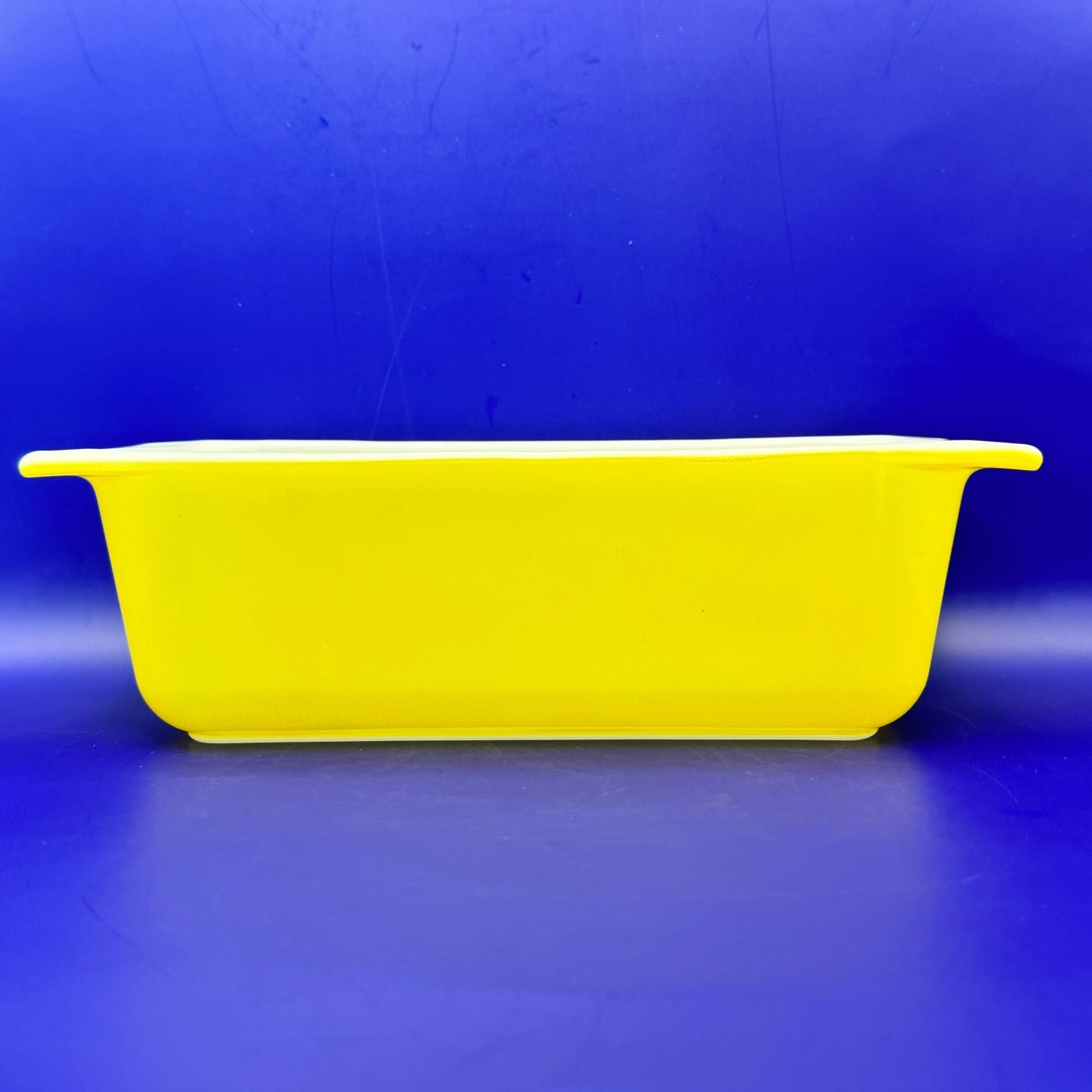 Vintage Pyrex Yellow/white Glass Loaf Pan - Etsy