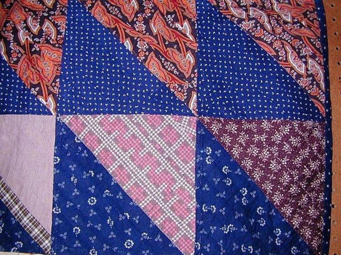 Vintage Strip Triangles Quilt - Etsy