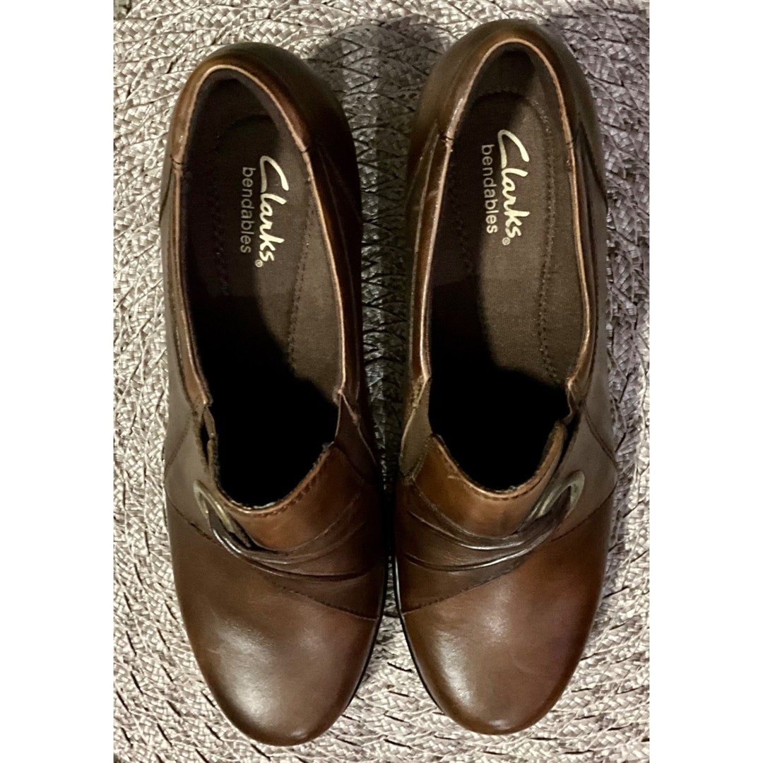 Clarks Bendables EUC Womens Brown Leather Slip on Pumps Size 8 - Etsy