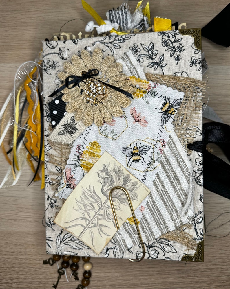 Bee Themed Junk Journal - Etsy