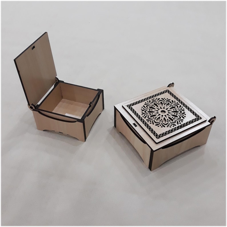 Laser Cut Wooden Gift Box With Flapping Lid in 2 Different Size, 3mm 1 ...