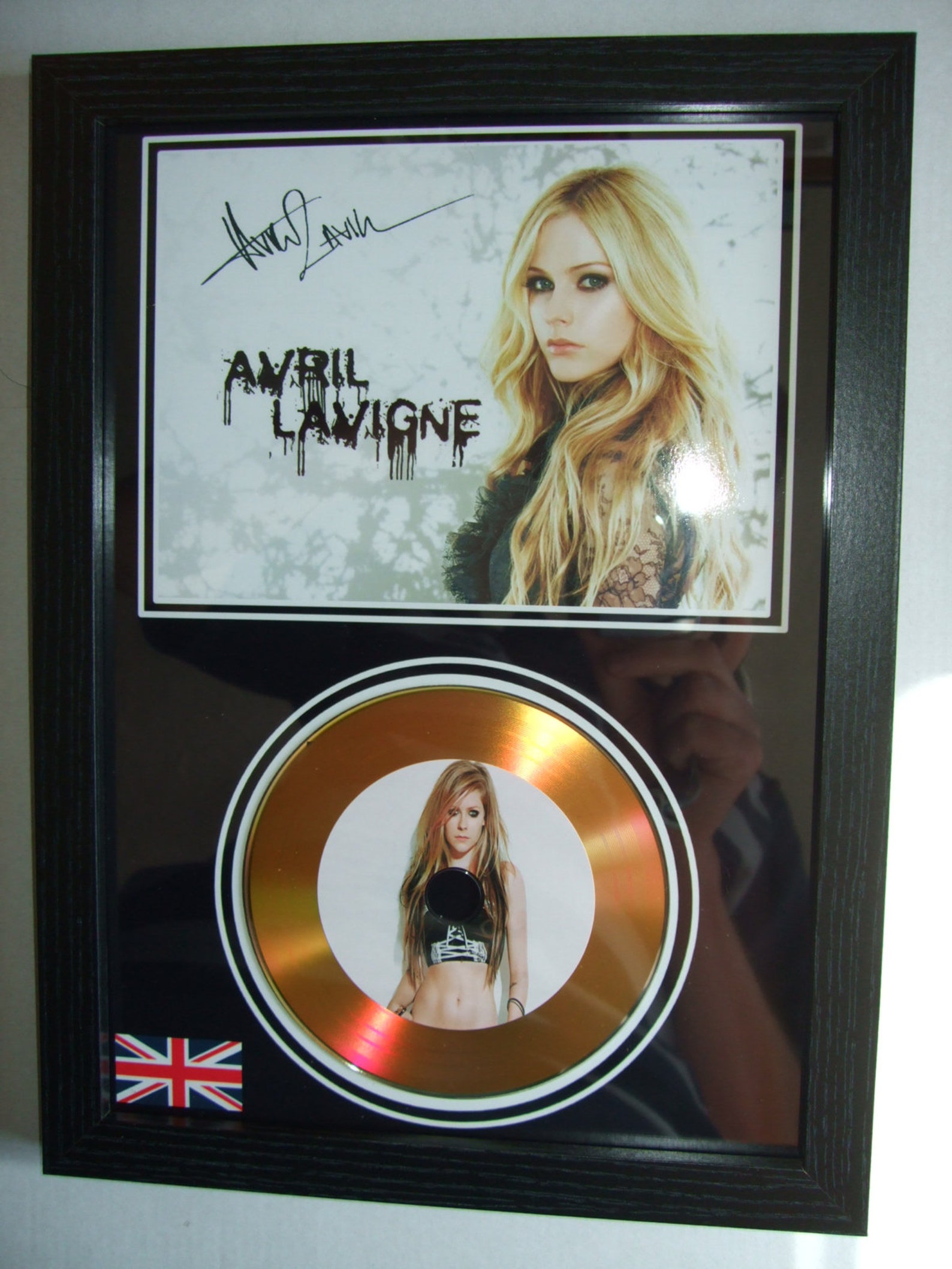 Avril Lavigne Signed Mount Framed - Etsy