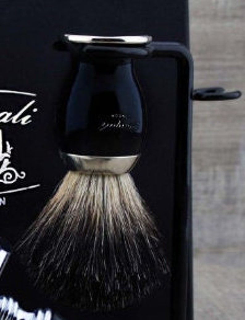 Deluxe Men's Shaving Kit: Premium Grooming Set With Razor and Shaving ...