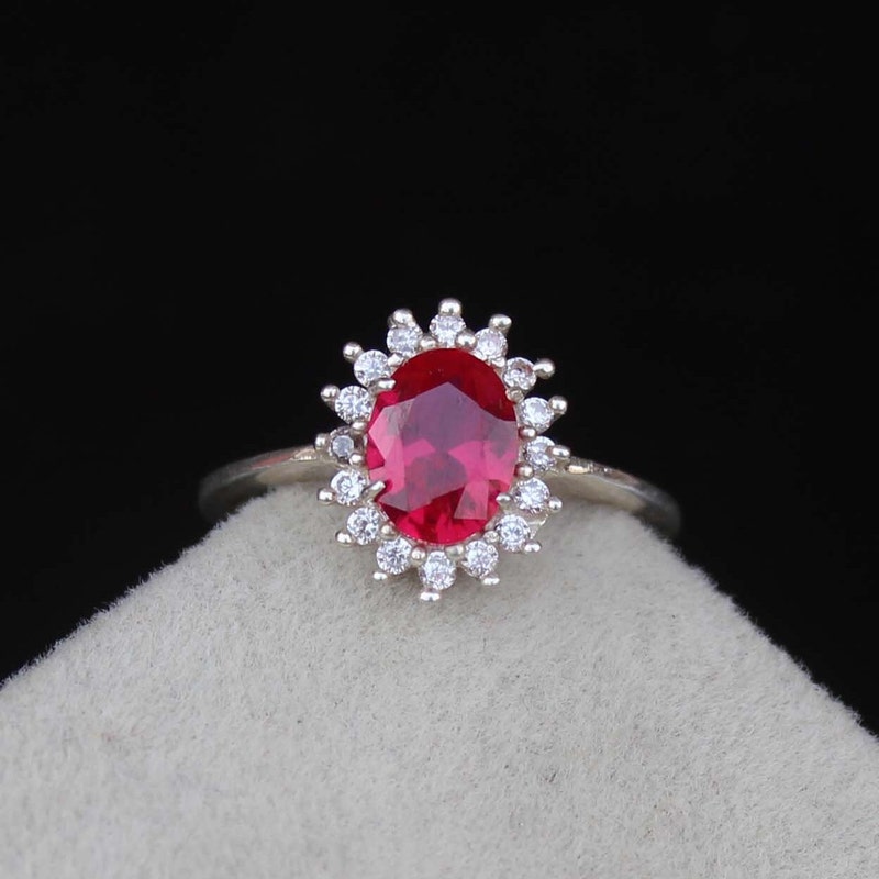 Unique Ruby Ring - Etsy